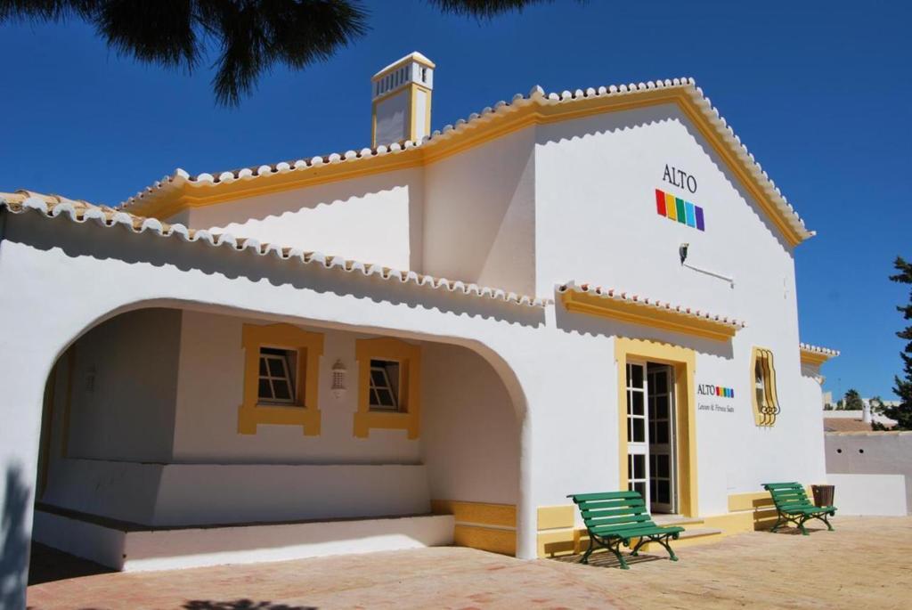 Alto Golf & Country Club | Relaxation, Amenities, and Experiences ...